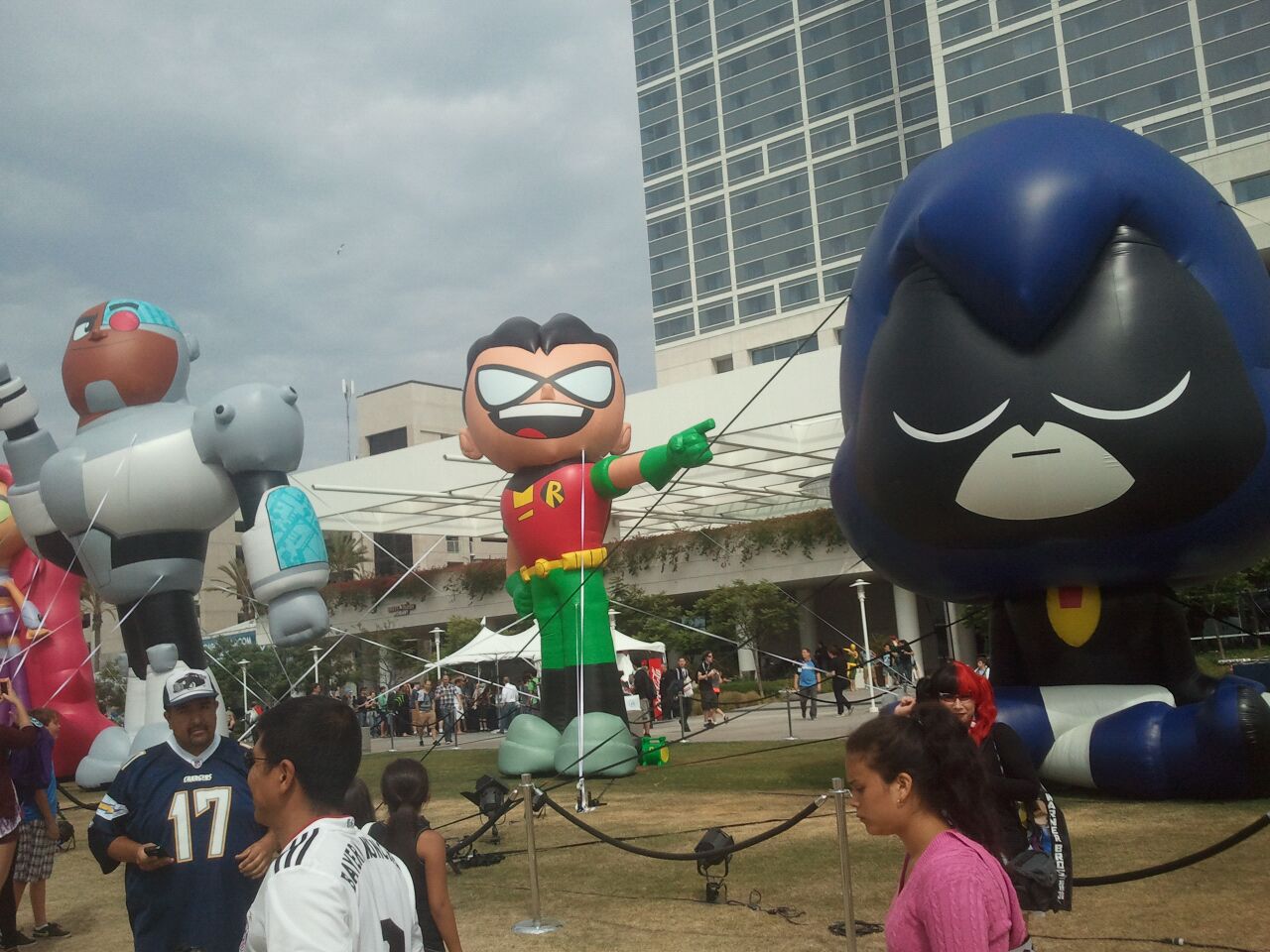 Comic-Con Day Three–The Beauty of Work – borg