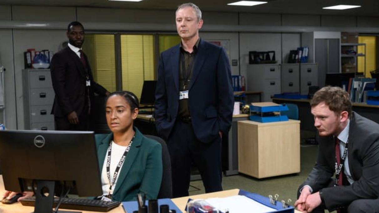 John Simm stars in detective series Grace–The most promising start to a ...